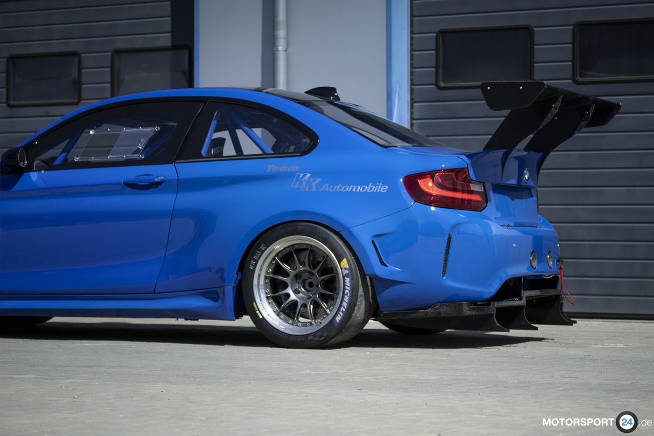 BMW M2 F87 Heckflügel Race aus Carbon kaufen